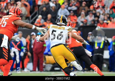 Pittsburgh Steelers linebacker Alex Highsmith (56) looks on during an ...