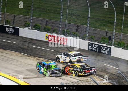 Jeremy Clements in action during a NASCAR Xfinity Series auto race at ...