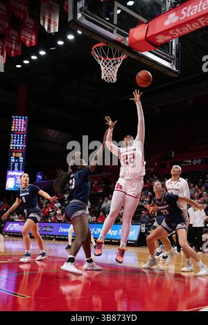 Rutgers Scarlet Knights center Kassondra Brown (22) during a game ...
