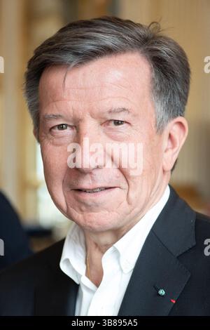 Gilles Pelisson attending a ceremony in honor of the French film crews ...