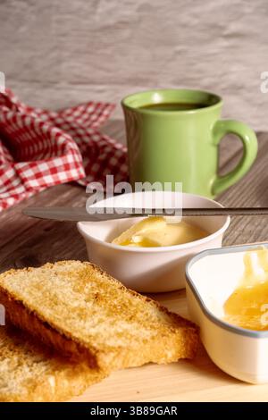 Bread with peach jam. Healthy food Stock Photo - Alamy
