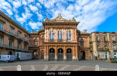 Teatro Massimo Vincenzo Bellini in Catania, Sicily, Italy. Teatro ...