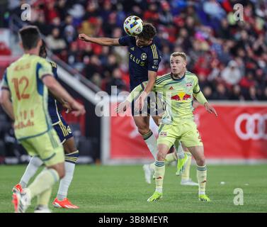 HARRISON, NJ - APRIL 16: FC Dallas goalkeeper Maarten Paes (30) during ...