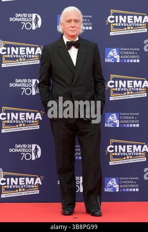 Tommaso Ragno attends the red carpet of David di Donatello 2025 at ...