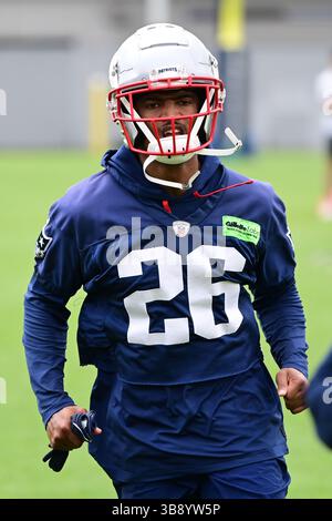 New England Patriots cornerback Shaun Wade performs drills during an ...