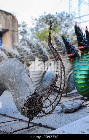 creating a statue sculpture with cement, sculptor making, Statues made ...