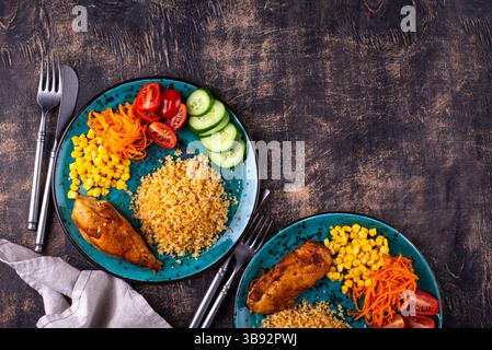 Healthybalanced food plate with chicken and vegetables Stock Photo - Alamy