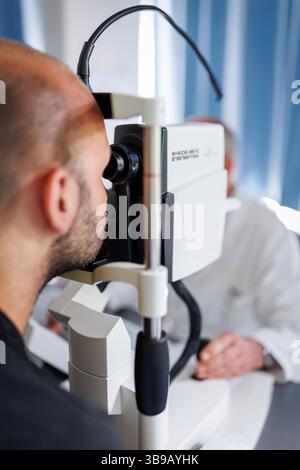 Optical coherence tomography (OCT) was performed measurement of ...