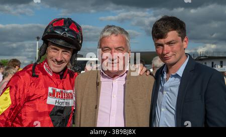 Nigel, Willy and Sam Twiston-Davies Stock Photo - Alamy