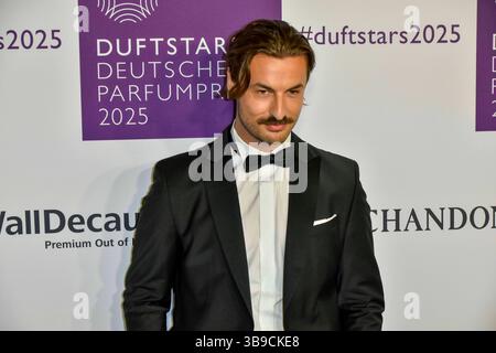 Nicolas Puschmann bei der Deutschland Premiere von Kinky Boots im ...