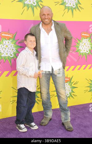 Randy Couture at the Nickelodeon Kids' Choice Awards in Los Angeles ...