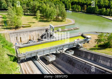 Trough of the Saint-Louis ship lift, Arzviller Stock Photo - Alamy