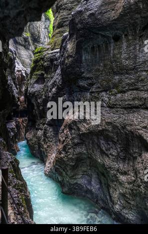 Hiking the Partnachklamm, Partnach Gorge in Garmisch-Partenkirchen ...