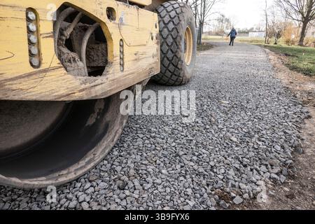 Renewal of the Erft cycle path, which was partially destroyed by the ...