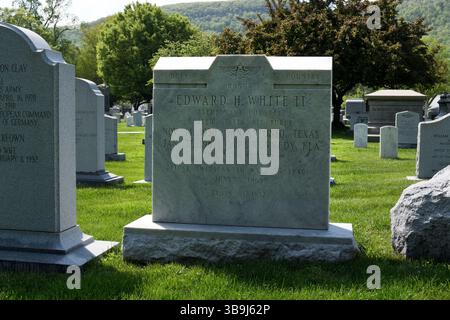 NASA Astronaut Ed White first space walk in 1965 Stock Photo - Alamy