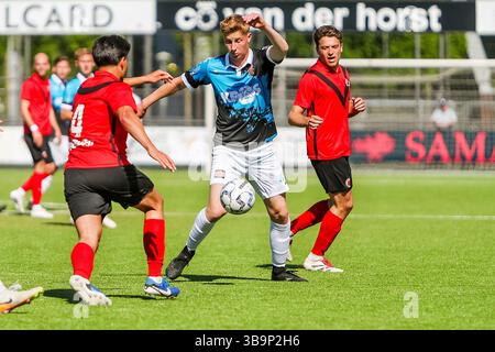Amsterdam - Sven Ederveen of AFC during the twelfth competition round ...