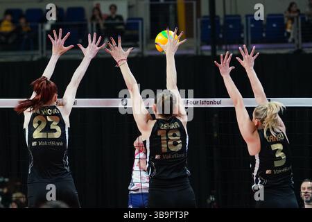 Zehra Gunes during Savino Del Bene Scandicci vs VakifBank Istanbul, CEV ...