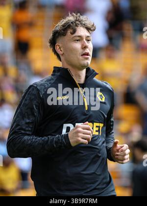 Jorgen Strand Larsen (9 Wolves) warms up during the FA Cup football ...