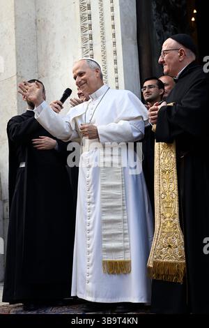 Vatican City State, Vatikanstadt. 10th May, 2025. Pope Leo XIV, Surprise visit to the sanctuary ...