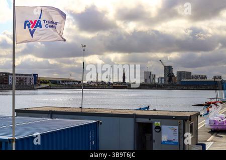 Royal Yachting Association RYA sailing boating Training Centre flag ...