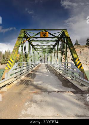 Bridge through Athabasca river at Old Fort Point trail and parking lot ...