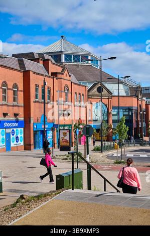 Oldham, Spindles shopping centre. - Oldham - England, United Kingdom ...