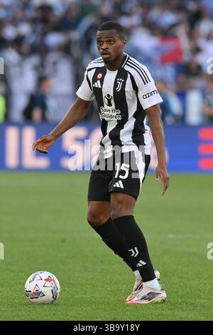 Pierre Kalulu of Juventus FC in action during the Serie A football ...