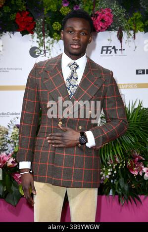 Bless Amada bei der 75. Verleihung des Deutschen Filmpreises 2025 im ...