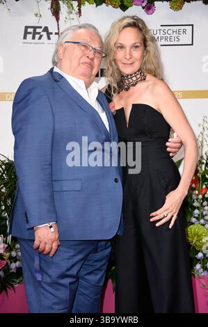 Bernd Stegemann und Jeanette Hain bei der 75. Verleihung des Deutschen ...
