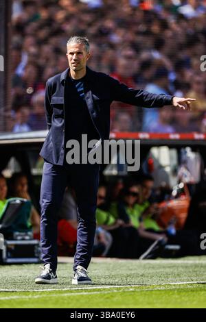 ROTTERDAM - Feyenoord coach Robin van Persie during the practice match ...