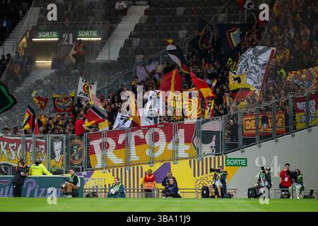 Fans of Lens during the French championship Ligue 1 football match ...