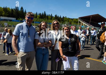 Le Mans Spirit Club guests in the grid during the 8 Hours of Bahrain ...