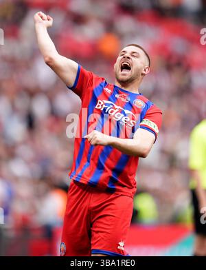Aldershot Town's Josh Barrett during the Isuzu FA Trophy final at ...