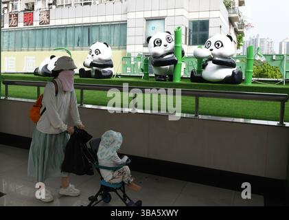 The first panda themed station of Chongqing Rail Transit attracts ...