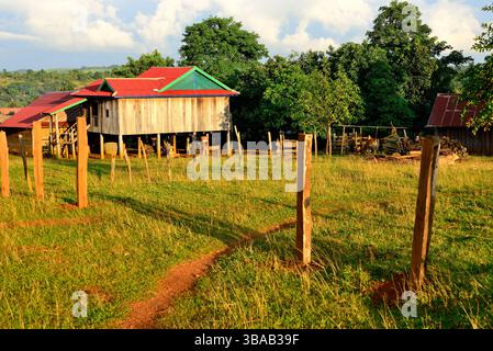 Country house in Dak Dam, Mondulkiri, Cambodia Stock Photo - Alamy