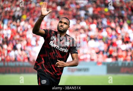 Jonathan TAH (LEV) AKtion. Soccer 1. Bundesliga, 10.matchday, Bayer 04 ...