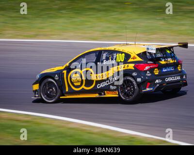 Kwik Fit BTTC qualifying at Brands Hatch 10th July 2025 Stock Photo - Alamy