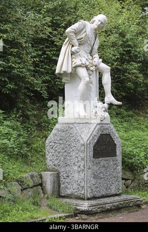 Statue of William Shakespeare, Weimar, Germany Stock Photo - Alamy