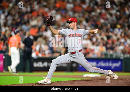 Cincinnati Reds' Brent Suter (31) celebrates with manager Terry ...