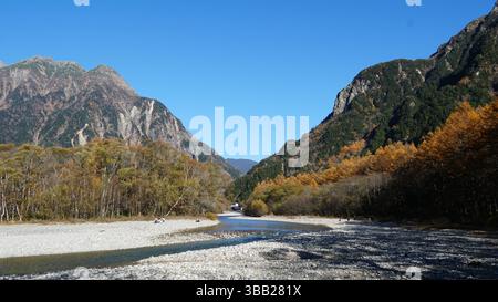 Breathtaking Fall Landscapes of Kamikochi, Nagano Stock Photo - Alamy