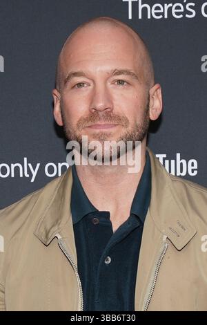 NEW YORK - MAY 14: L-R: Sean "Diddy" Combs and DJ Khaled attend the Fox ...