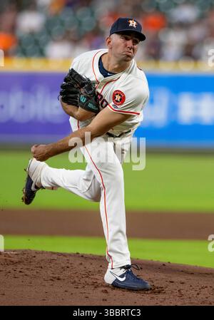 Houston Astros starting pitcher Colton Gordon throws against the ...