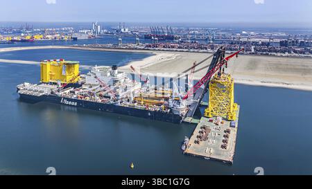 Pioneering Spirit. Workboat of the Swiss offshore service provider ...