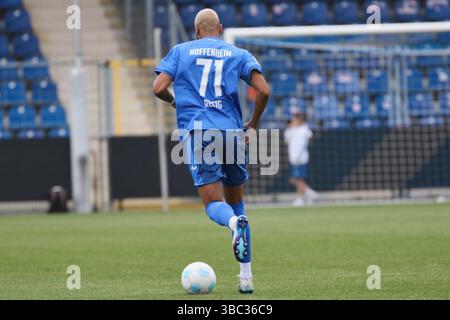 Ruben Reisig (TSG 1899 Hoffenheim II #17) und Matti Wagner (Alemannia ...