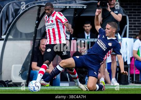 ROTTERDAM - (l-r) Said Bakari of Sparta Rotterdam, Joey Veerman of PSV ...