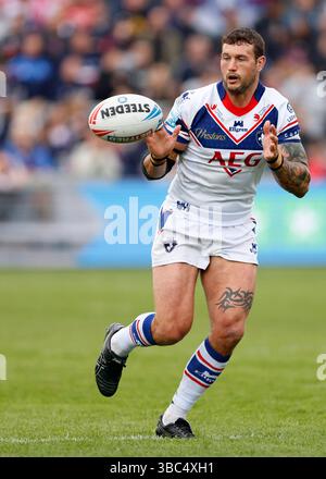 Wakefield Trinity's Jay Pitts on the ball during the Betfred Super ...