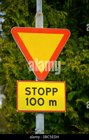 This directional sign directs vehicles to a motor vehicle road to the ...