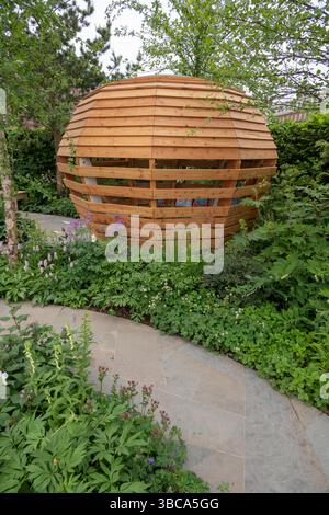 Opening day at the 2025 Royal Horticultural Society Hampton Court ...
