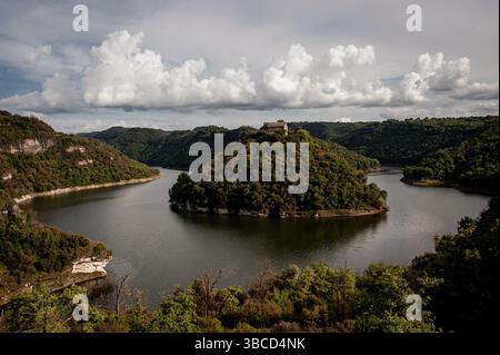The Ter River flows abundantly toward the Sau Reservoir Stock Photo - Alamy