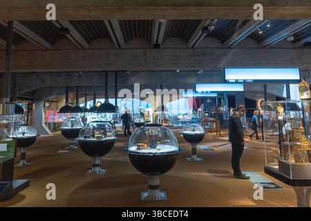 Musée international d'horlogerie , International Watchmaking Museum, La ...